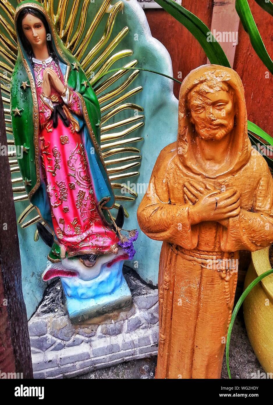 Jesus christ statues hi-res stock photography and images - Alamy