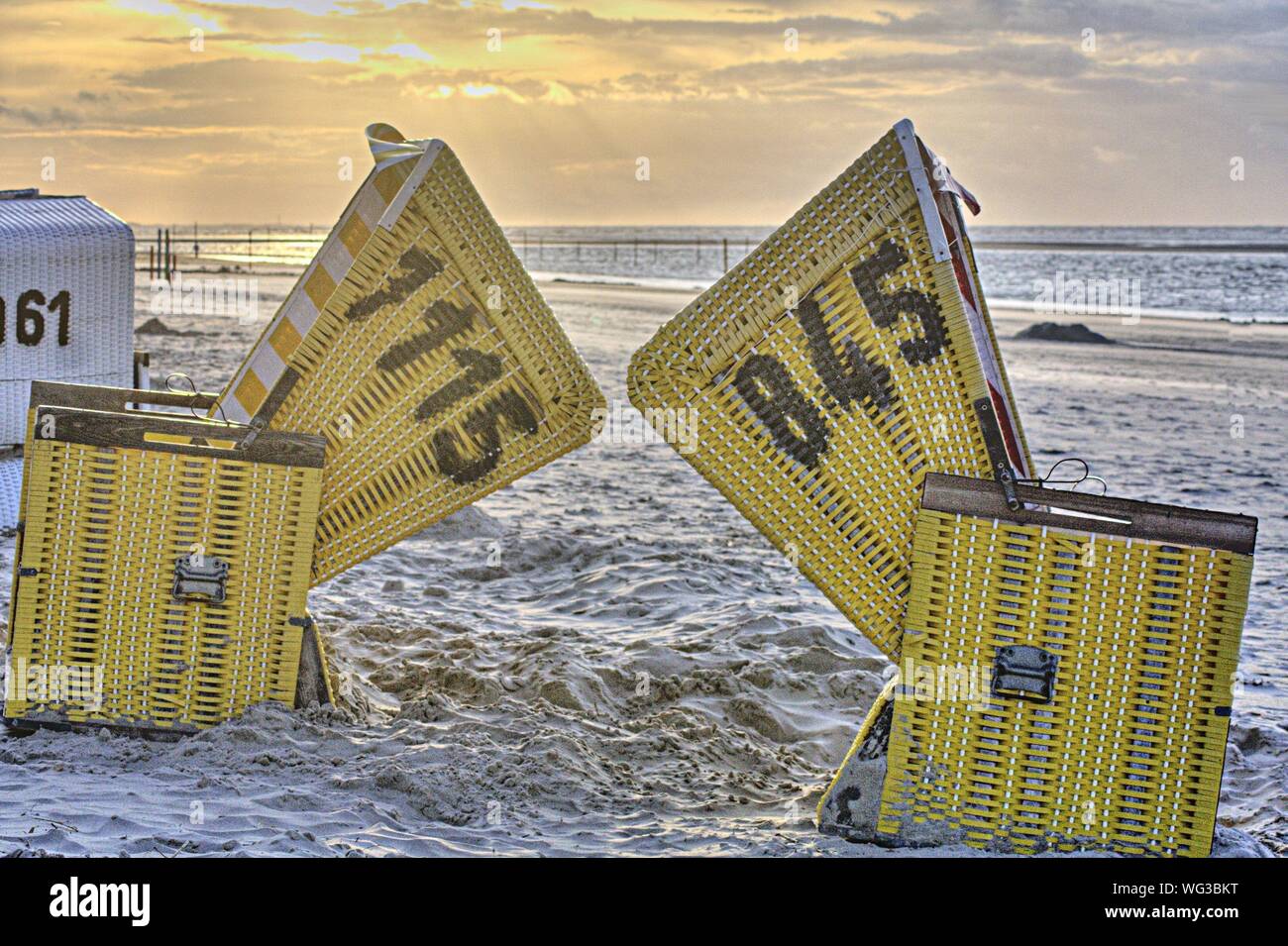 Gate beach hi-res stock photography and images - Alamy