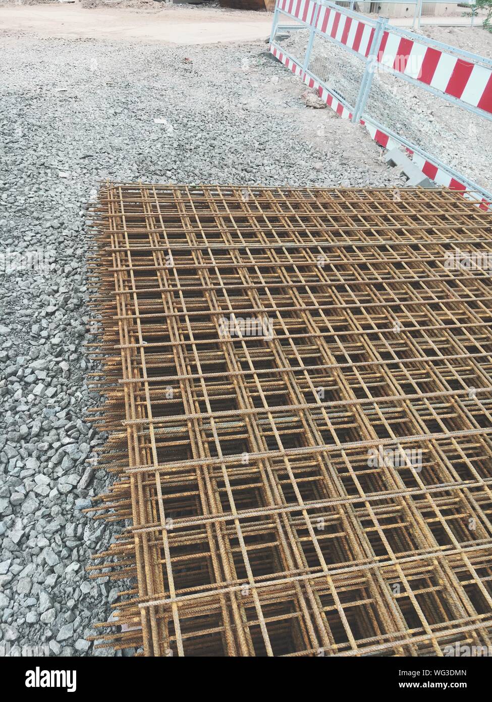 Rusty rebar hi-res stock photography and images - Alamy