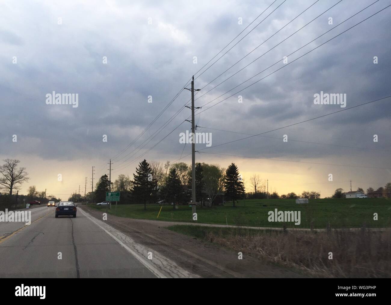 Telephone road hi-res stock photography and images - Alamy