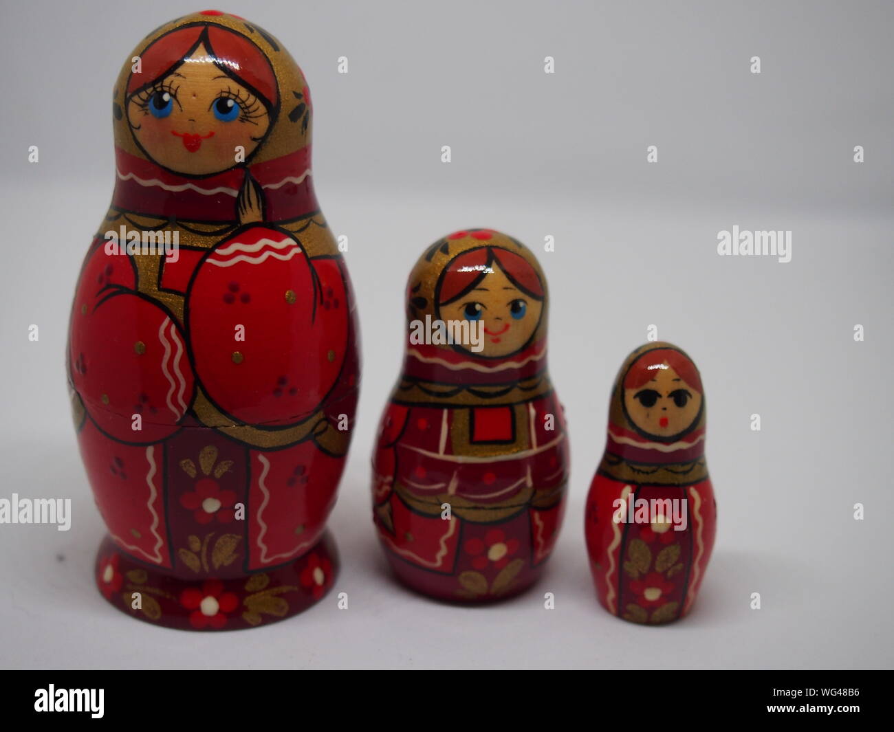 Nesting doll hi-res stock photography and images - Alamy