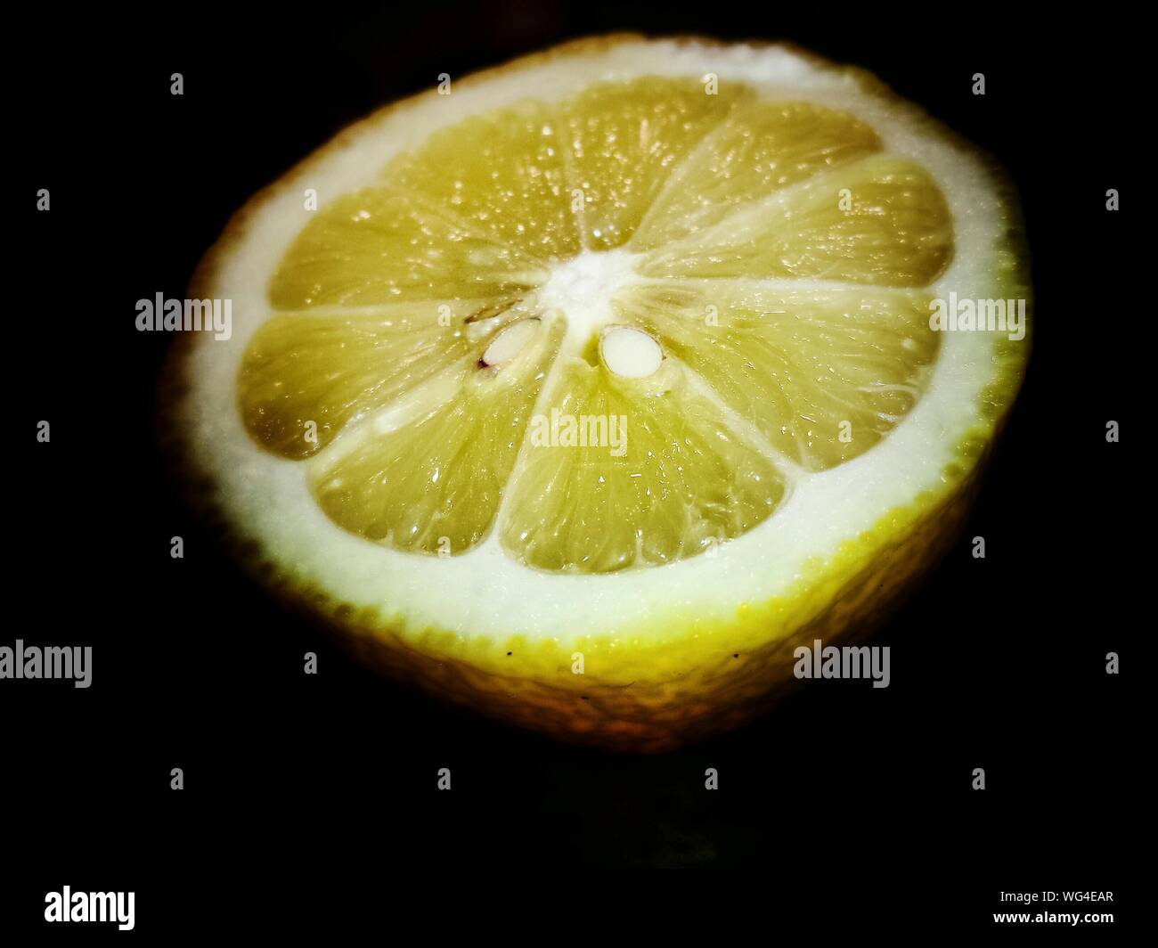 Lemon Cross Section Close Up High Resolution Stock Photography and ...