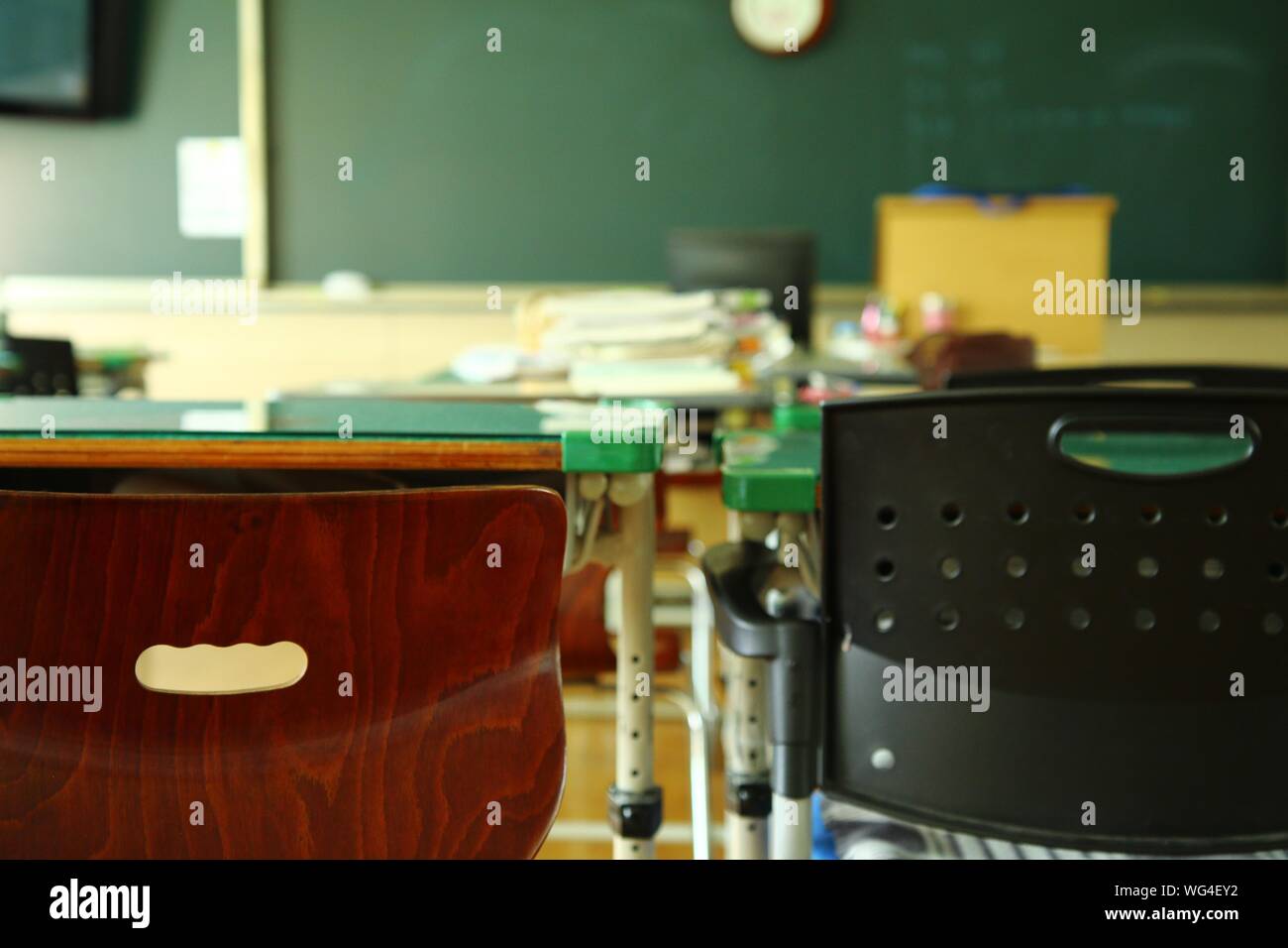 Chair classroom hi-res stock photography and images - Alamy
