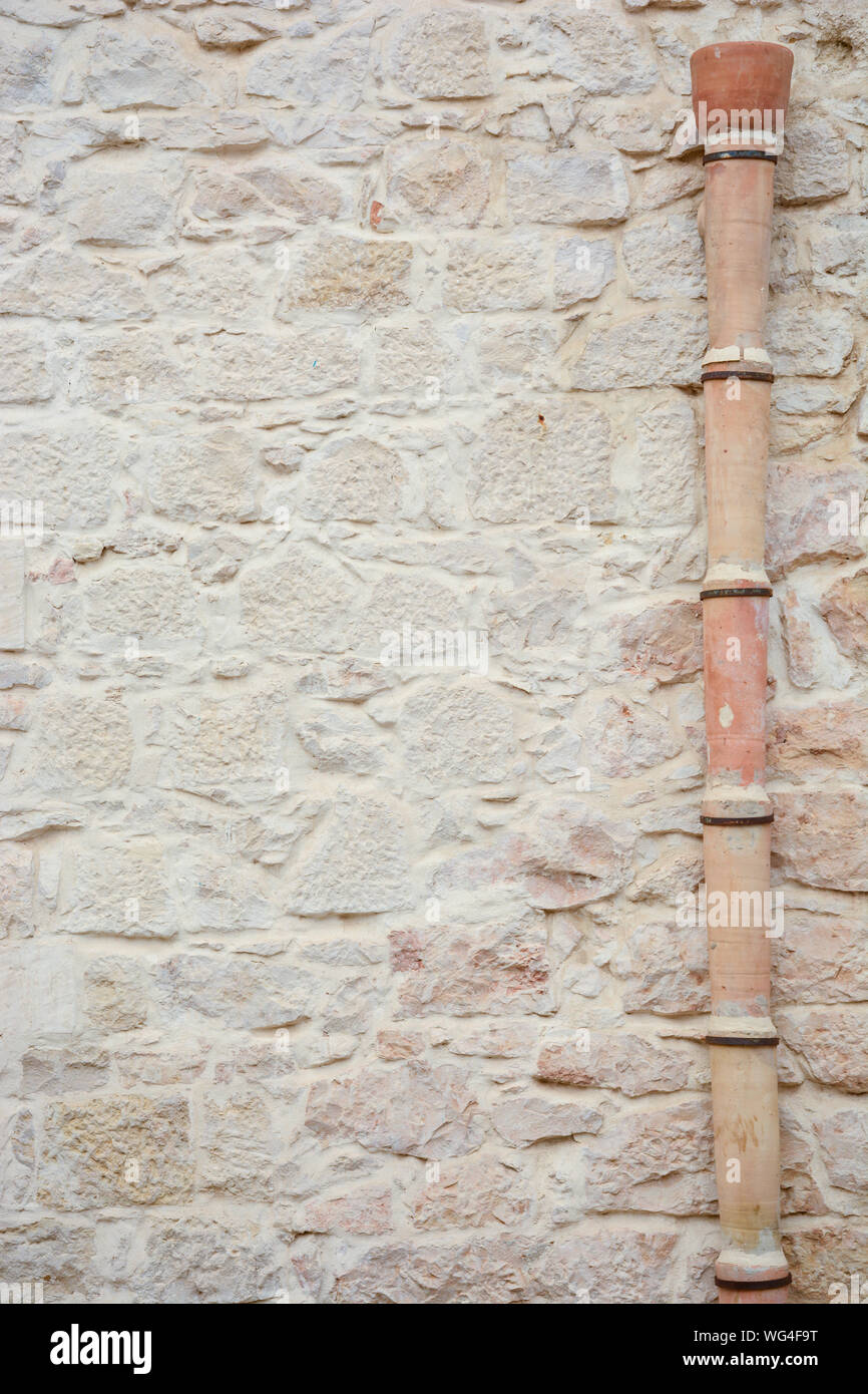 Wall with pipe hi-res stock photography and images - Alamy