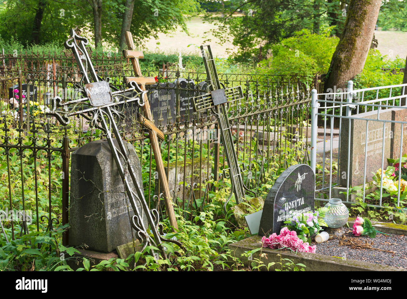Iron crosses at Siselinna Kalmistu cemetery in Tallinn Estonia Stock ...