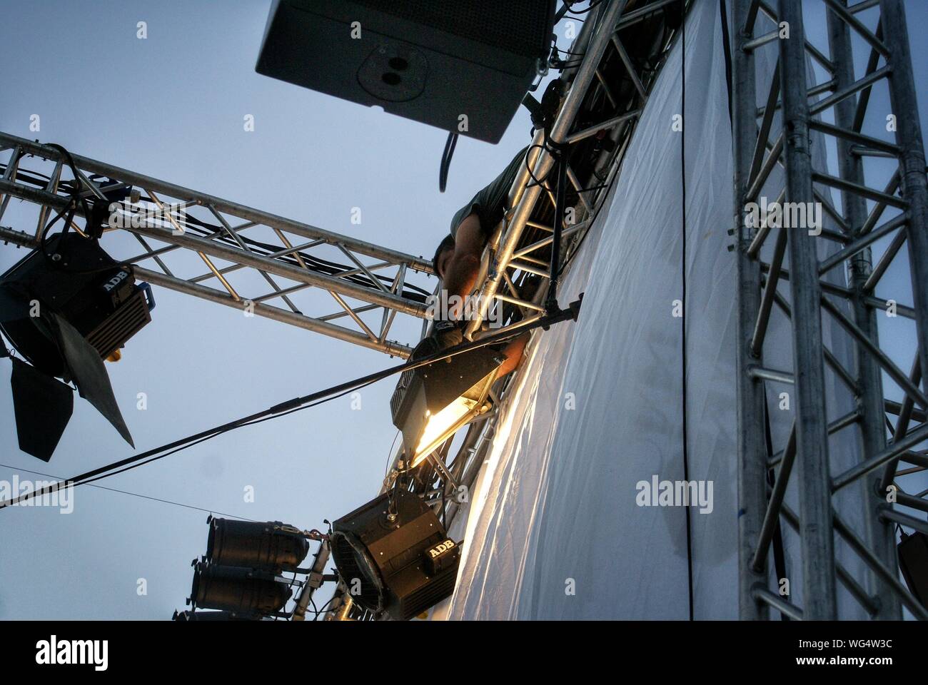 Stage Metallic Structure High Resolution Stock Photography and Images ...