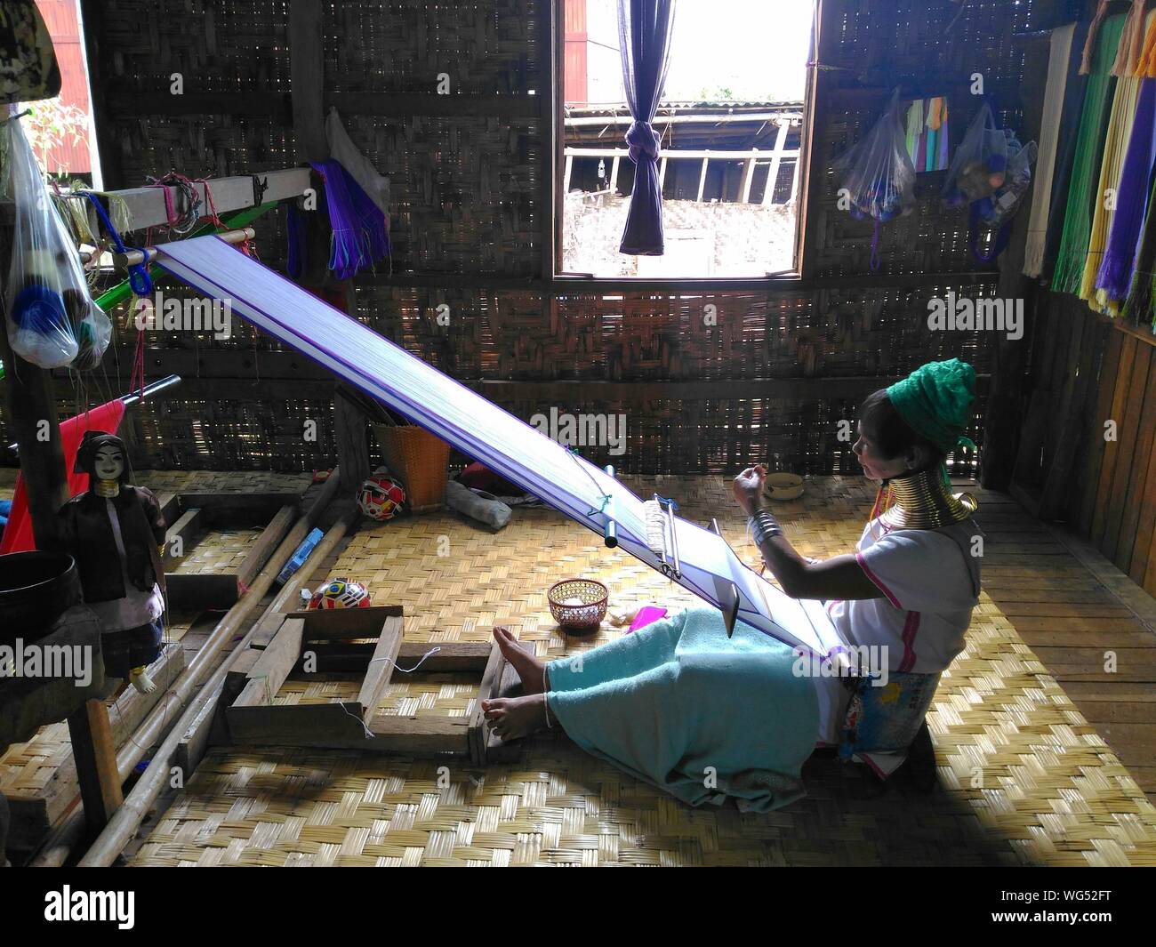 Handloom Weaving High Resolution Stock Photography and Images - Alamy