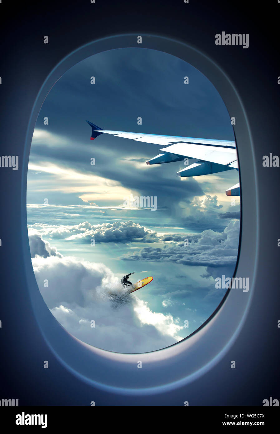 Airplane action hi-res stock photography and images - Alamy