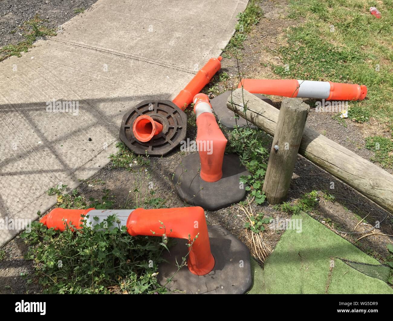 Plastic bollard hi-res stock photography and images - Alamy