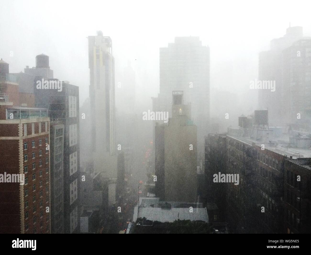 Tall Buildings In The Rain High Resolution Stock Photography and Images ...