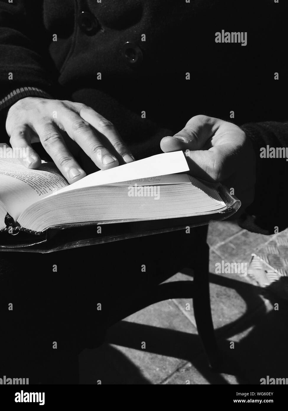 Man Chair Open Book High Resolution Stock Photography and Images - Alamy