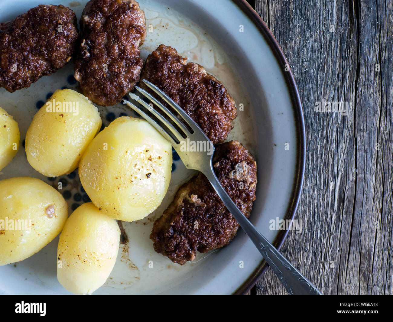 Deep fried food hi-res stock photography and images - Alamy