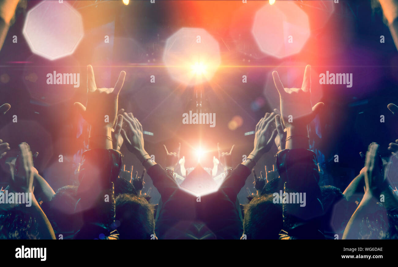 Concert hall crowded with clapping people Stock Photo - Alamy