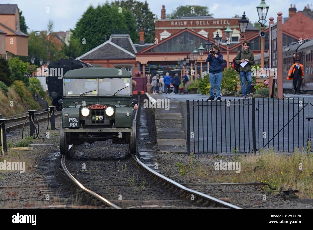 Land rover on rails hi-res stock photography and images - Alamy