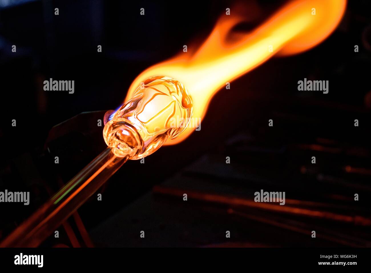 Factory on fire hi-res stock photography and images - Alamy