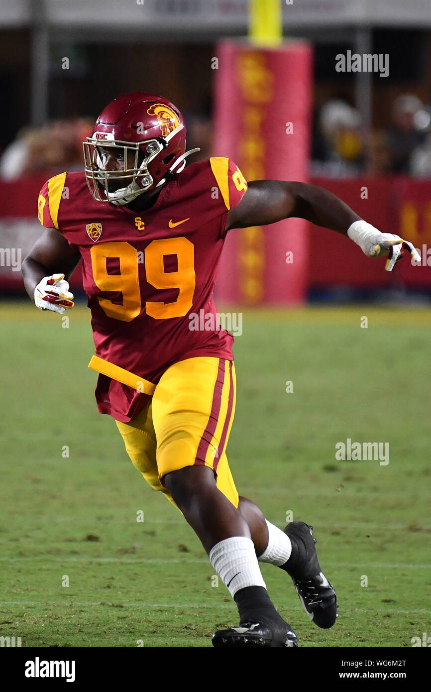 August 31, 2019 Los Angeles, CA.USC Trojans defensive lineman Drake ...