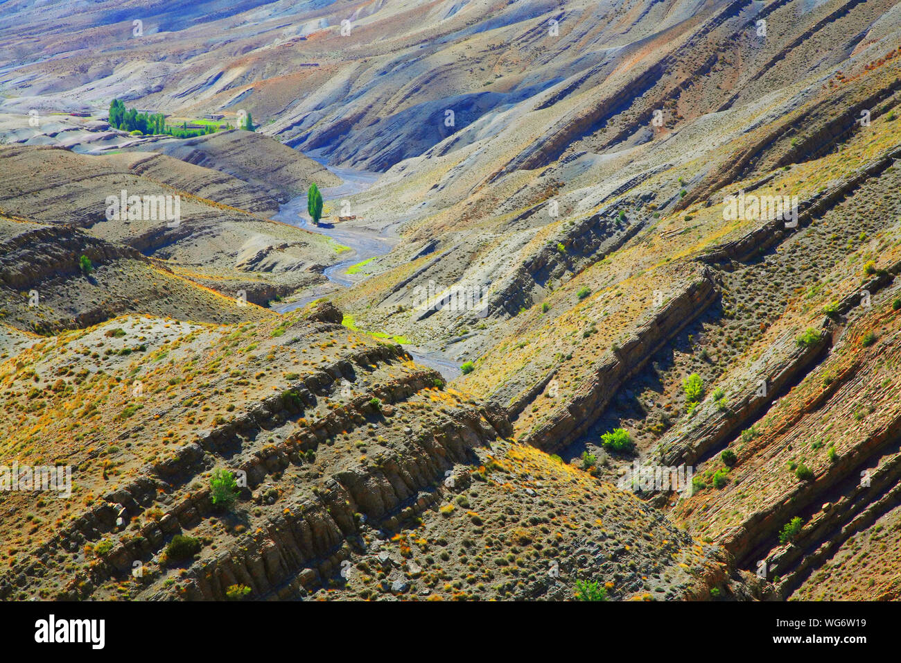 Urban terrain hi-res stock photography and images - Alamy