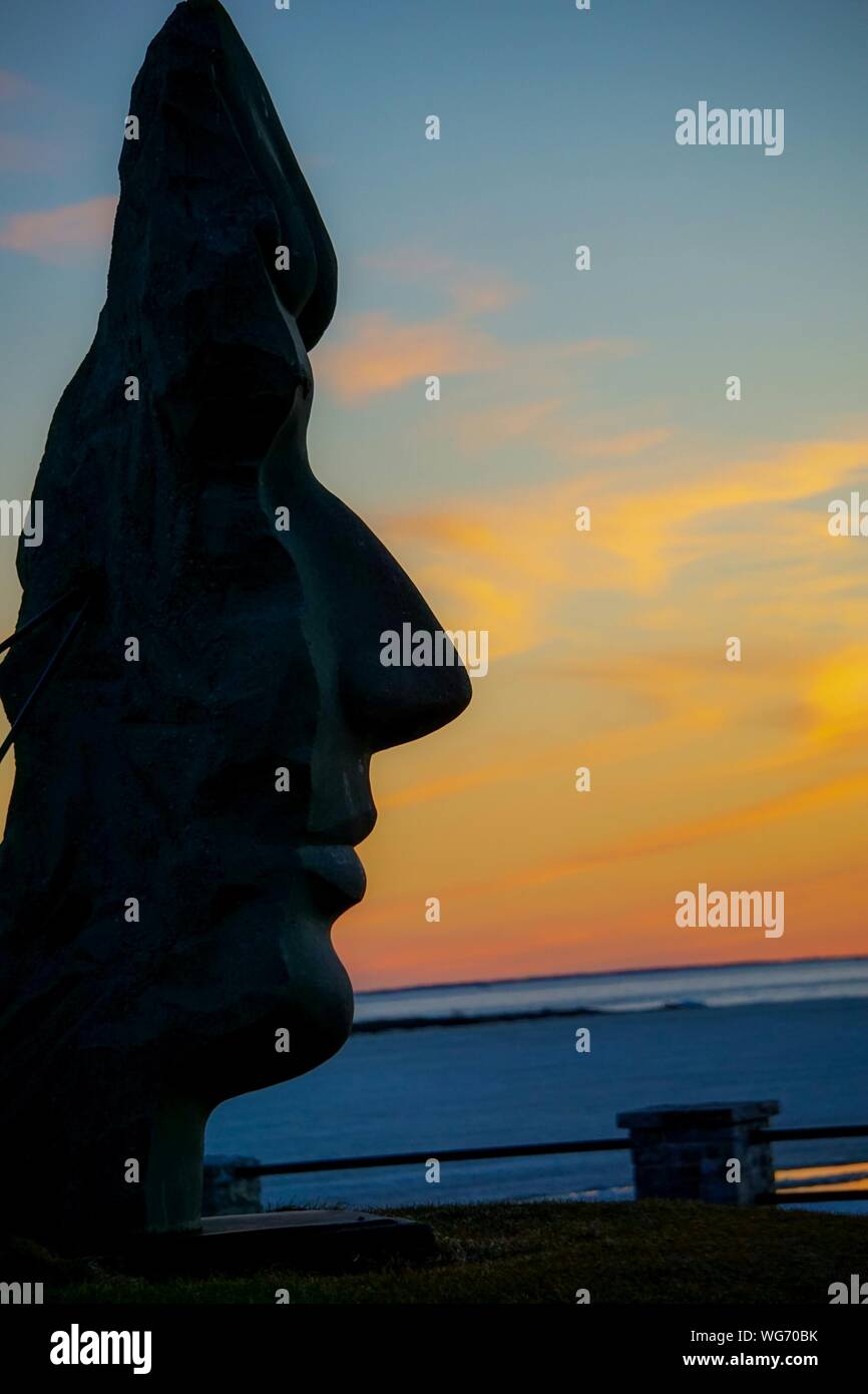 Human statue cloud hi-res stock photography and images - Alamy