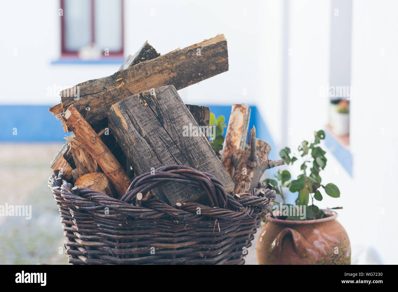 Firewood Basket High Resolution Stock Photography and Images - Alamy