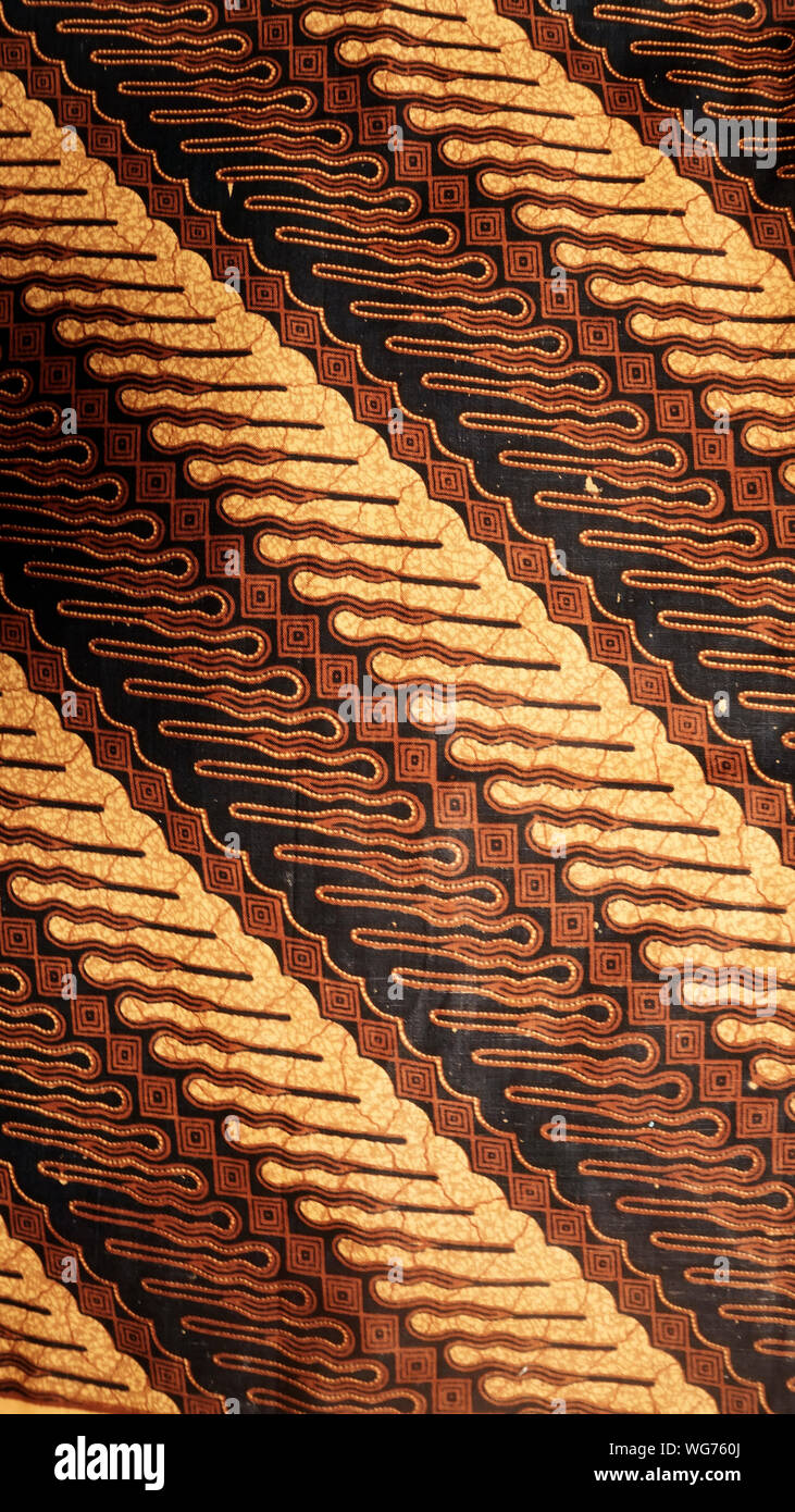 Batik Dress Stock Photos & Batik Dress Stock Images - Alamy