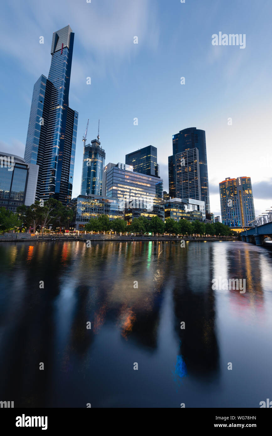 Melbourne city scape sunset hi-res stock photography and images - Alamy