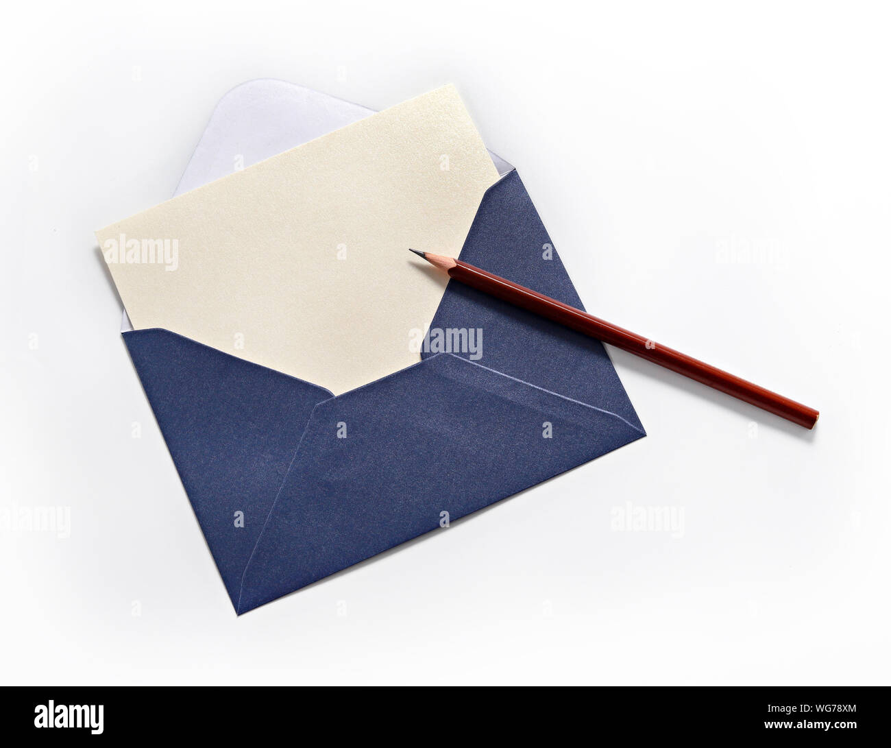 Envelope with paper hi-res stock photography and images - Alamy