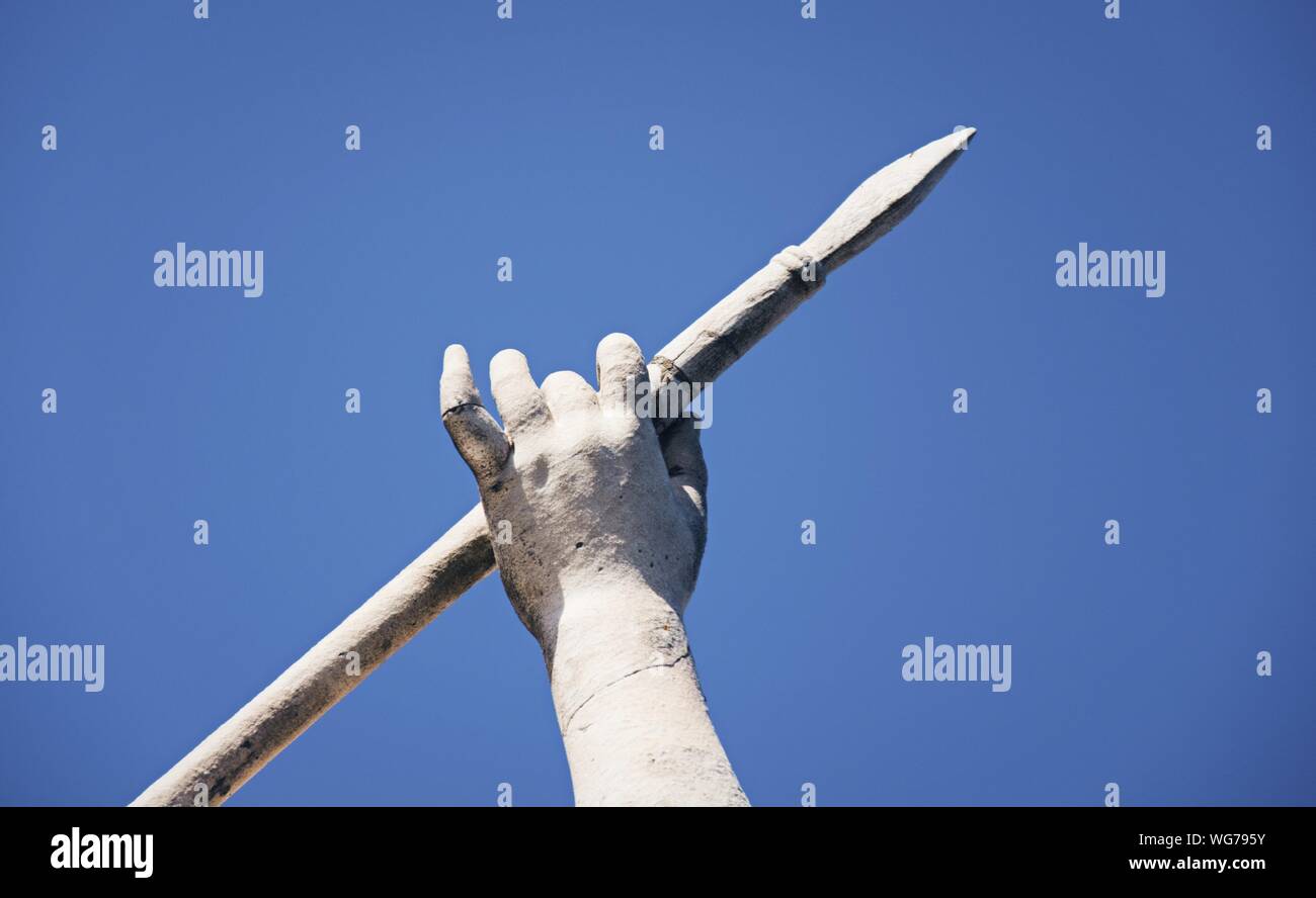Human spear hi-res stock photography and images - Alamy