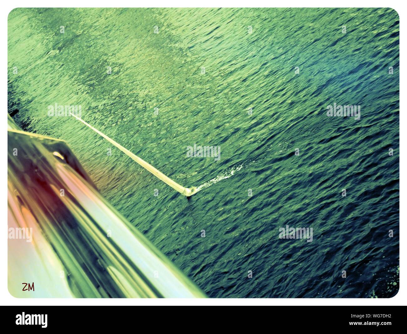 The net water hi-res stock photography and images - Alamy