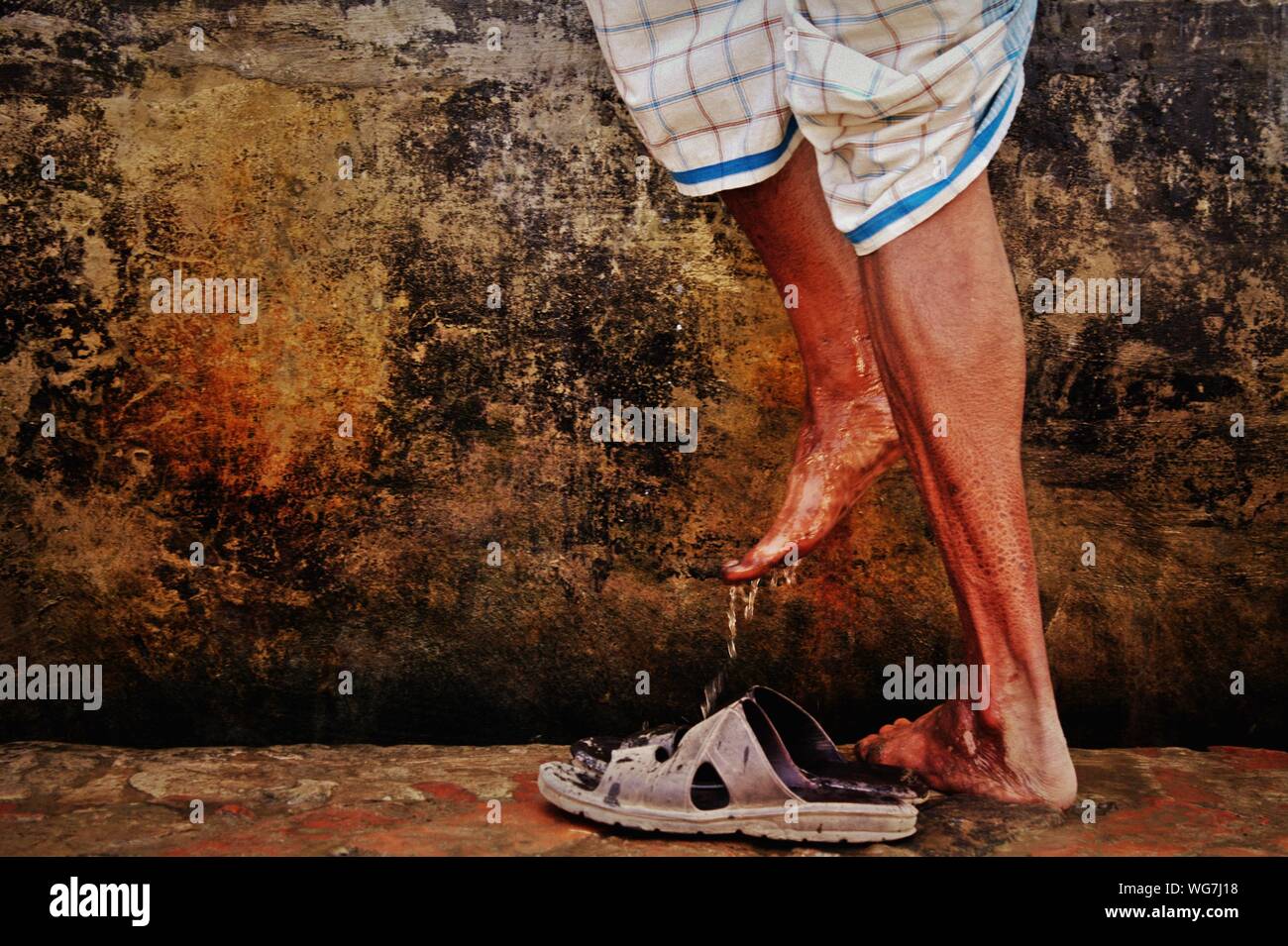 Wet Feet High Resolution Stock Photography and Images - Alamy