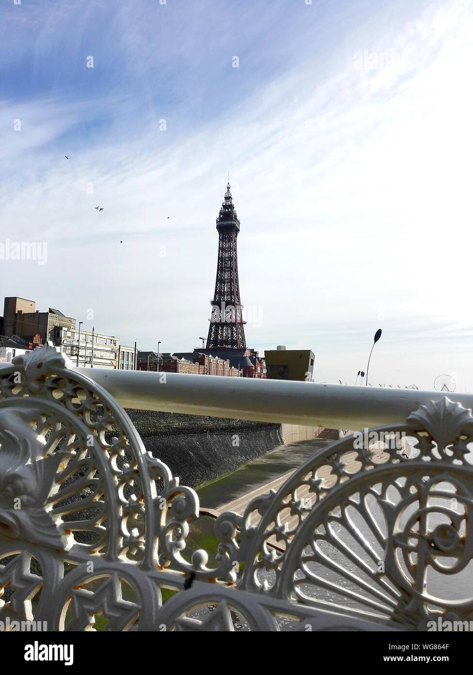 With the famous blackpool tower hi-res stock photography and images - Alamy