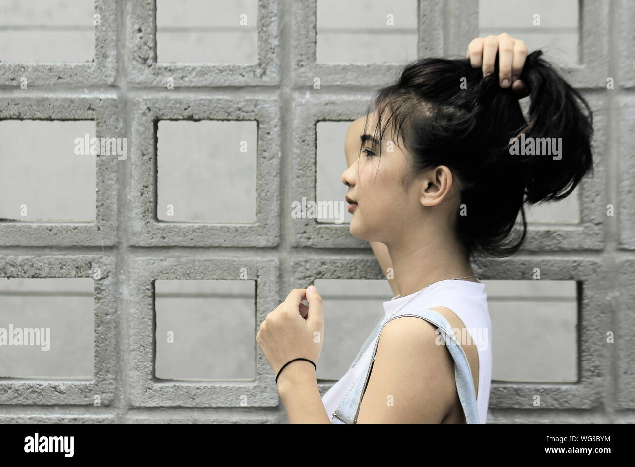 Woman beautiful standing profile hi-res stock photography and images ...