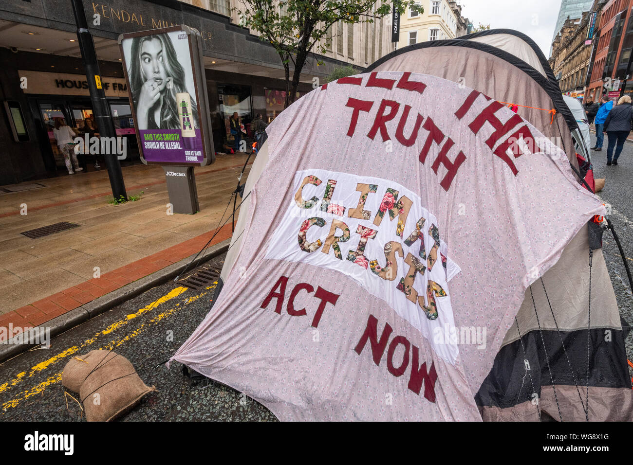 Climate protest group Extinction Rebellion holds protest blocking one ...
