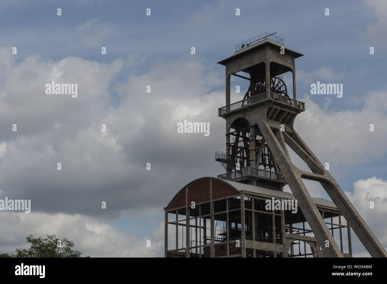 Mine Shaft Elevator High Resolution Stock Photography and Images - Alamy