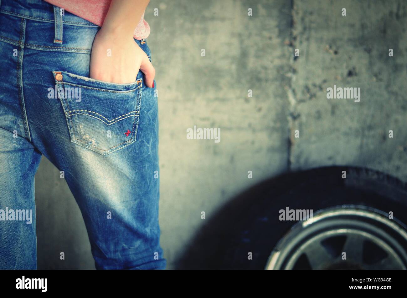 Hands in the back pocket hi-res stock photography and images - Alamy