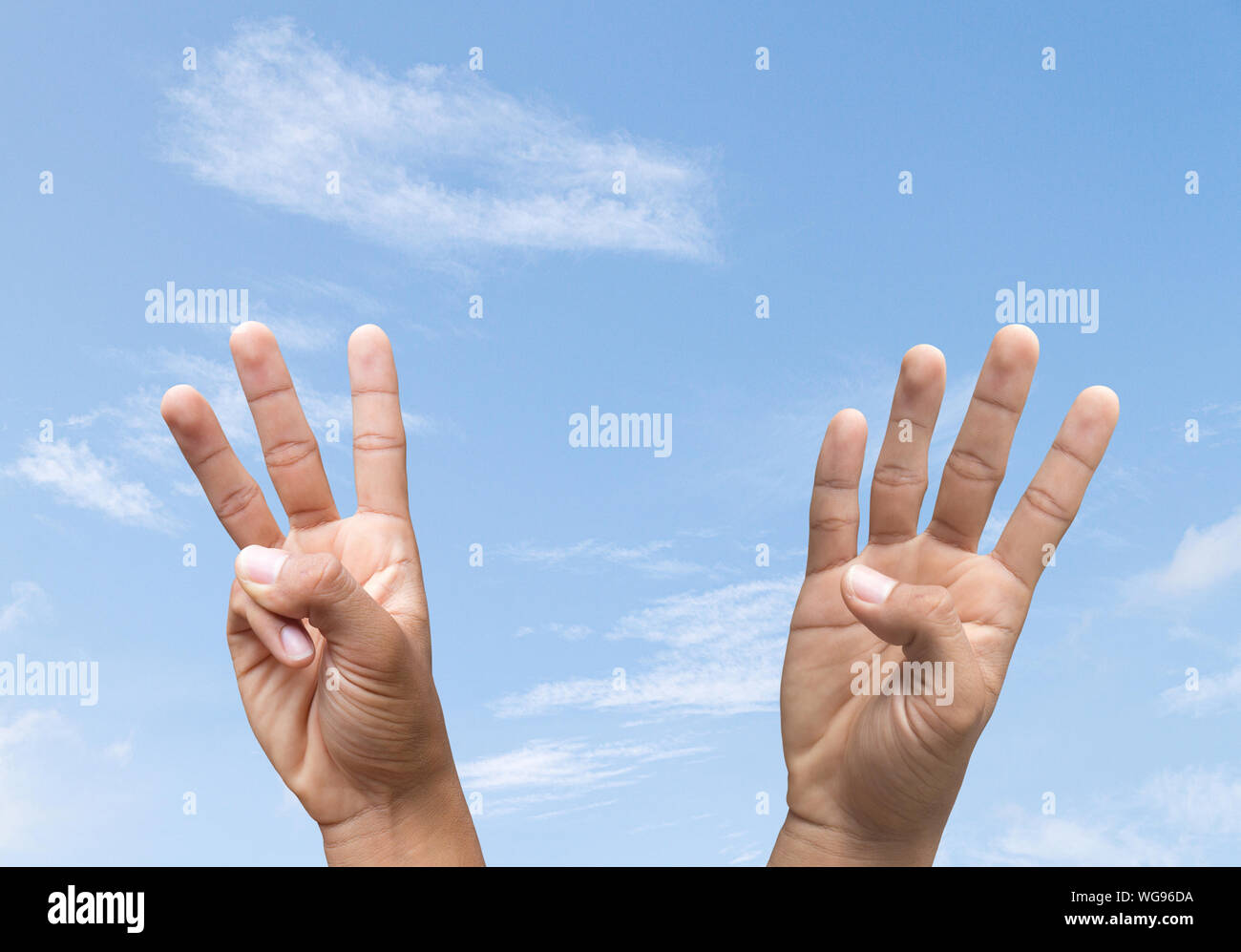 Hand signs hi-res stock photography and images - Alamy