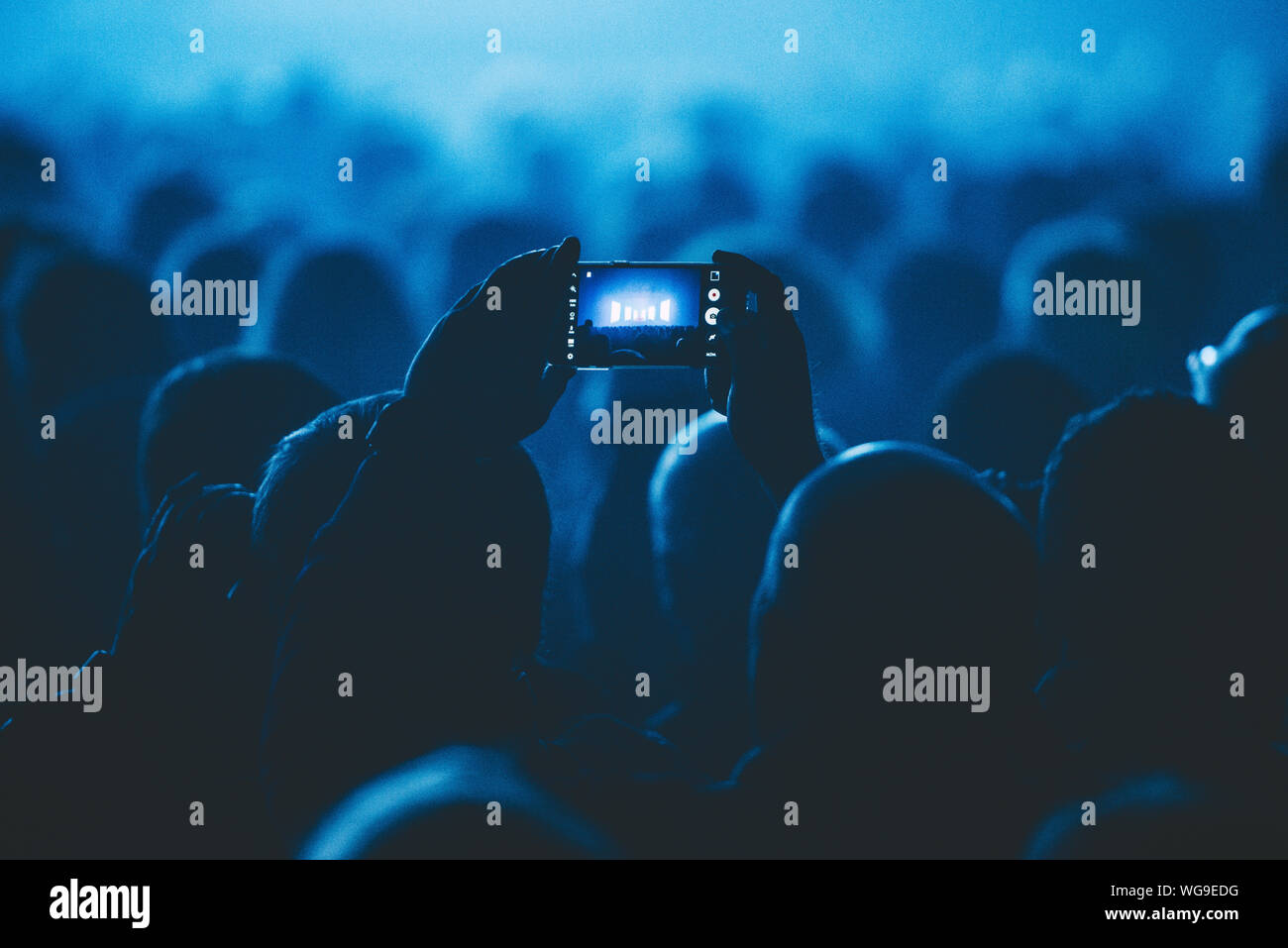 Mobile theater hi-res stock photography and images - Alamy