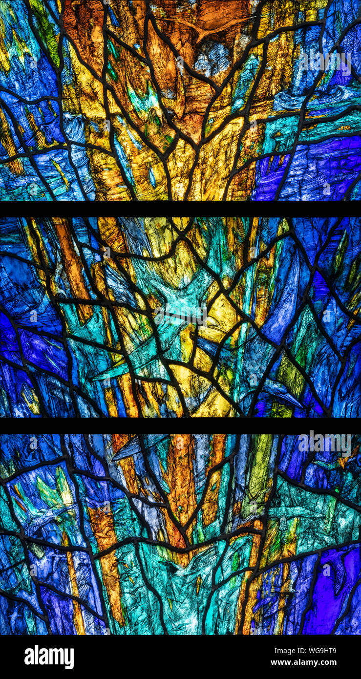 Thomas denny stained glass hi-res stock photography and images - Alamy