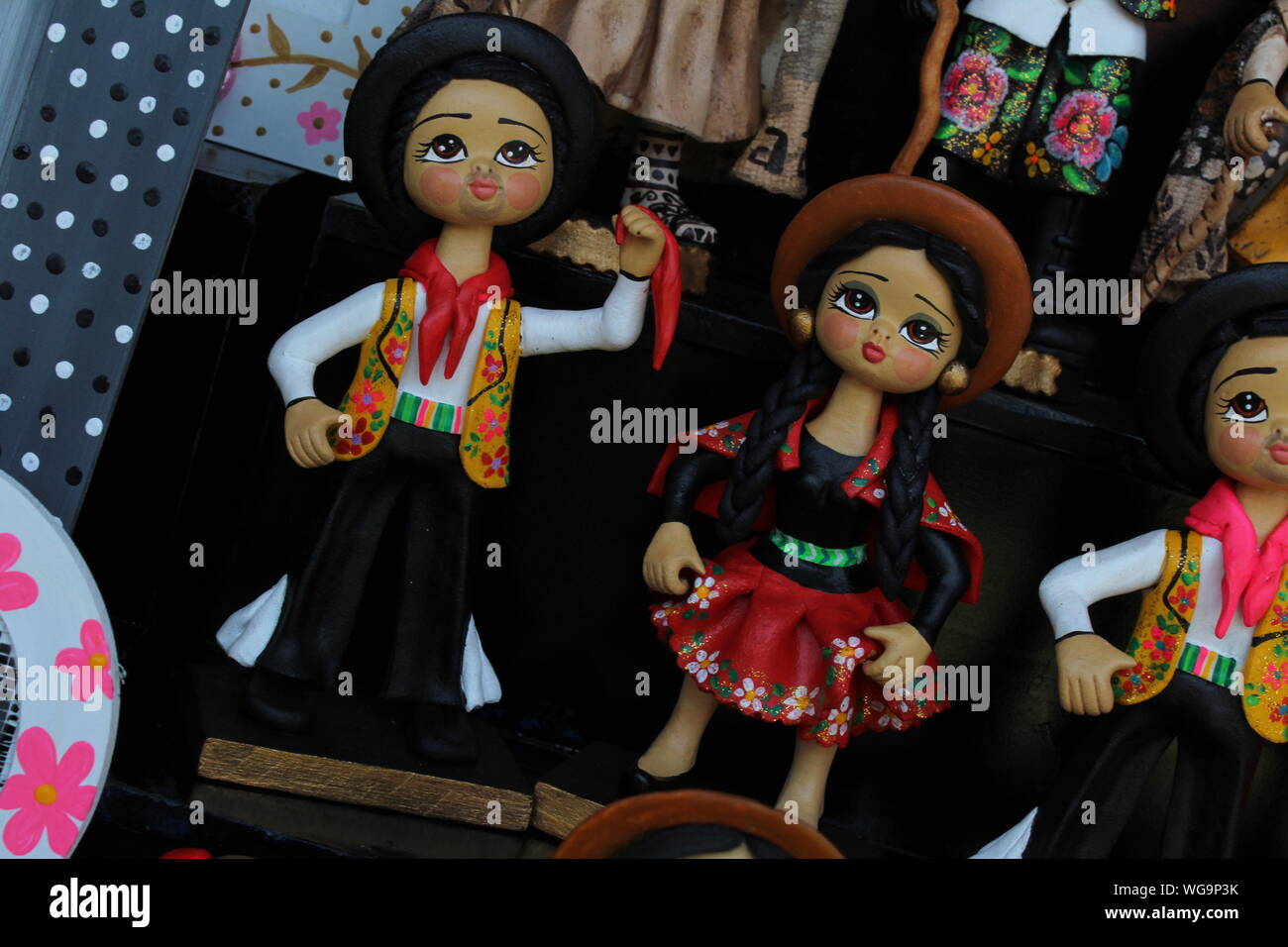 Dolls on shelf in store hi-res stock photography and images - Alamy