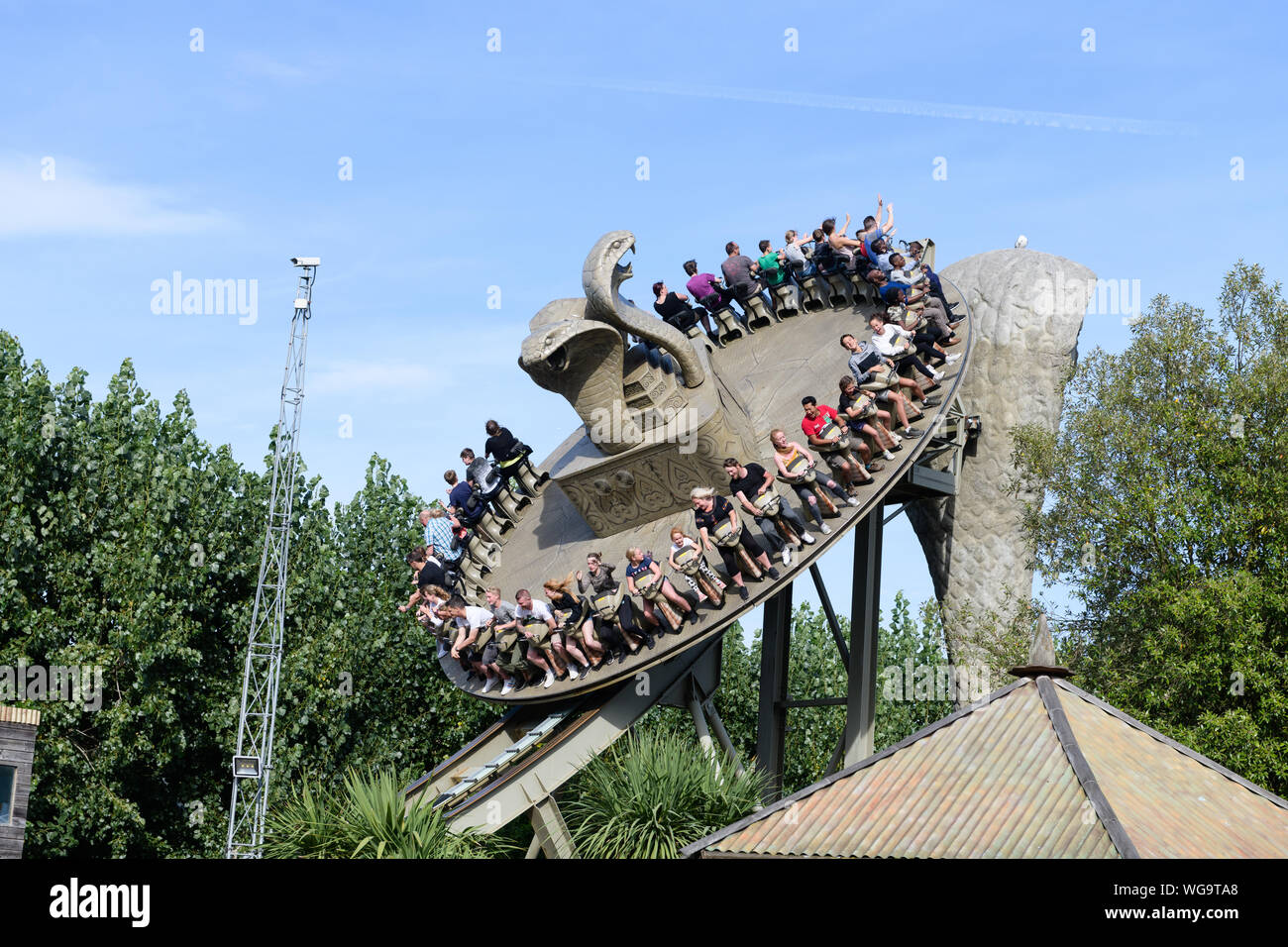 Funfair theme park ride Stock Photo - Alamy
