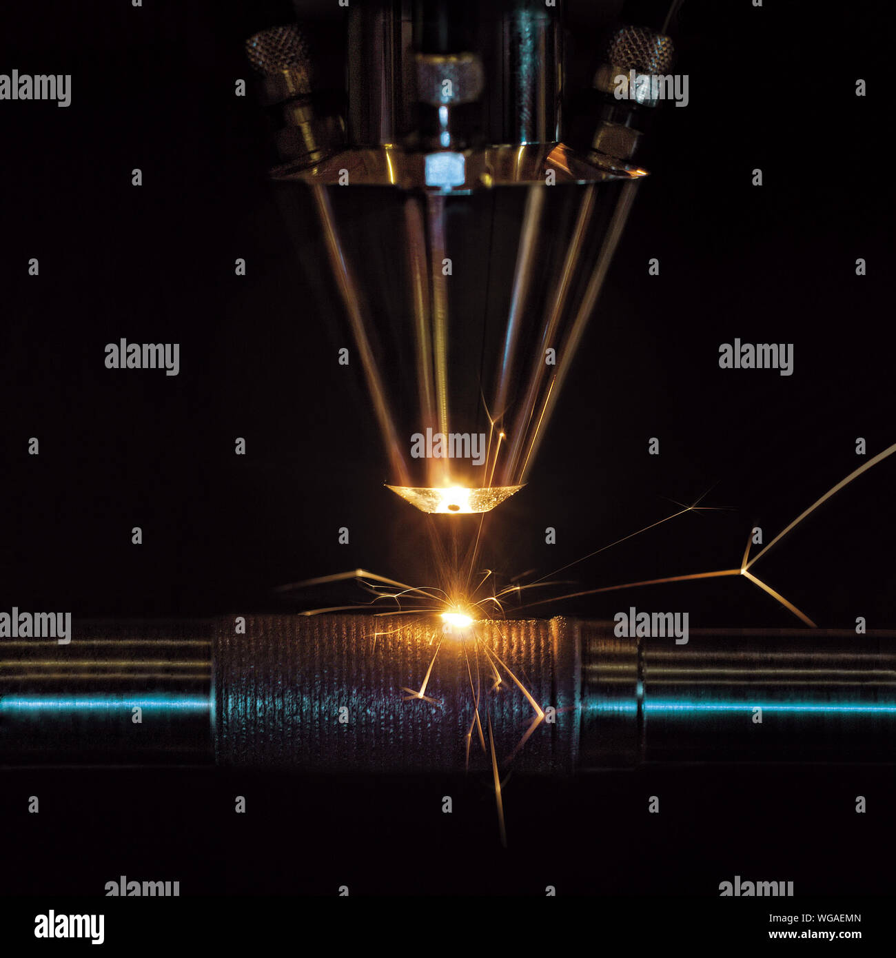 Laser cladding hi-res stock photography and images - Alamy