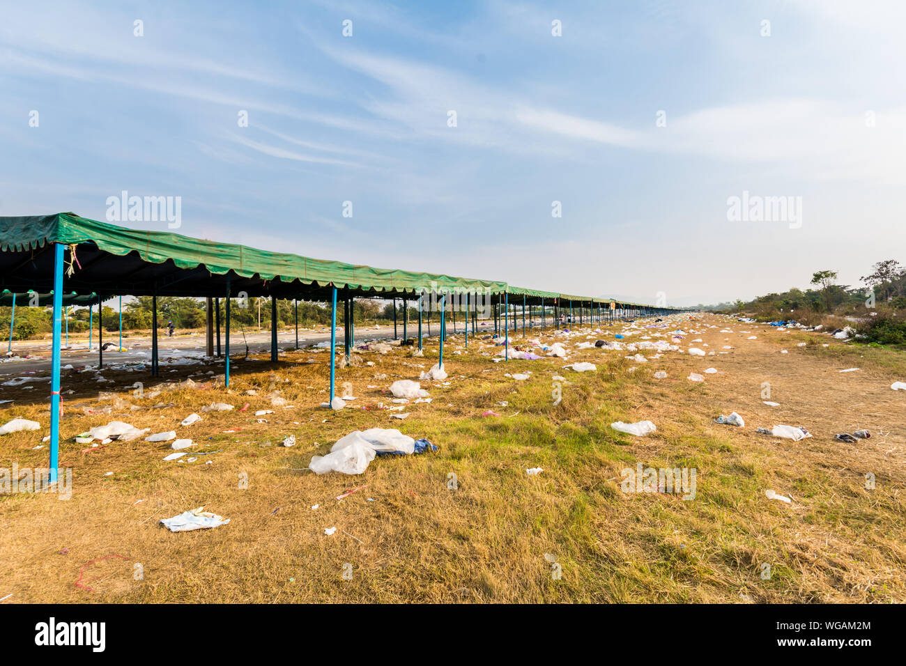 Shaded mountain hi-res stock photography and images - Alamy