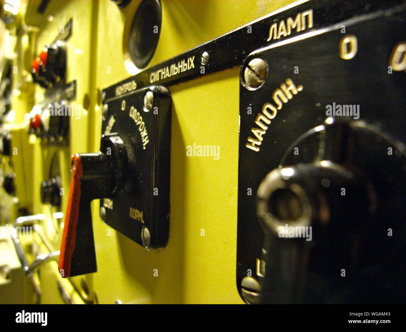Old switches hi-res stock photography and images - Alamy