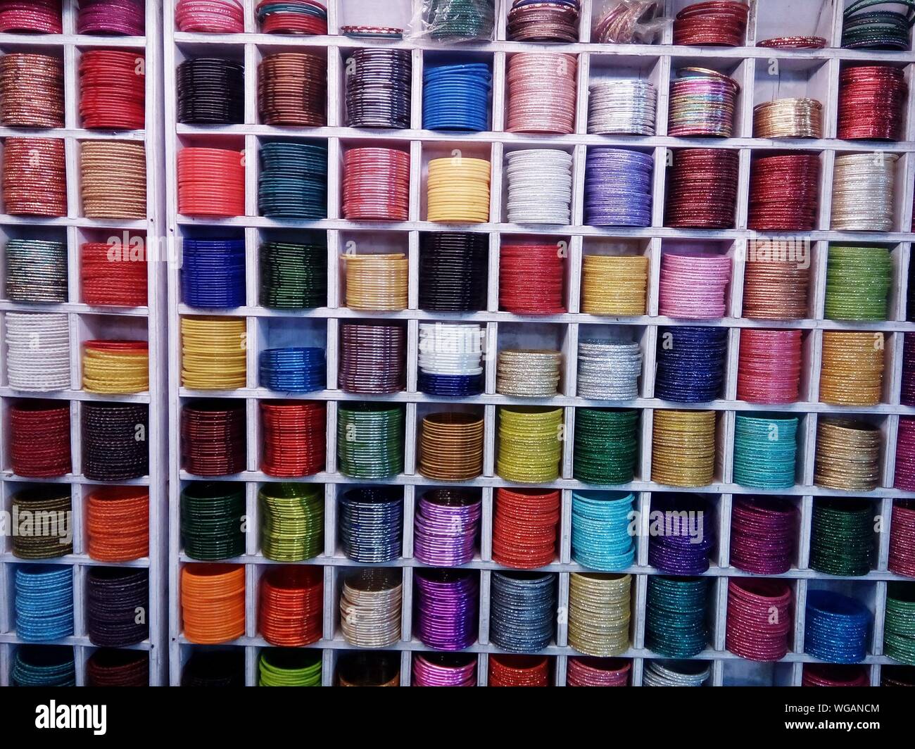 Bangles Store High Resolution Stock Photography and Images - Alamy