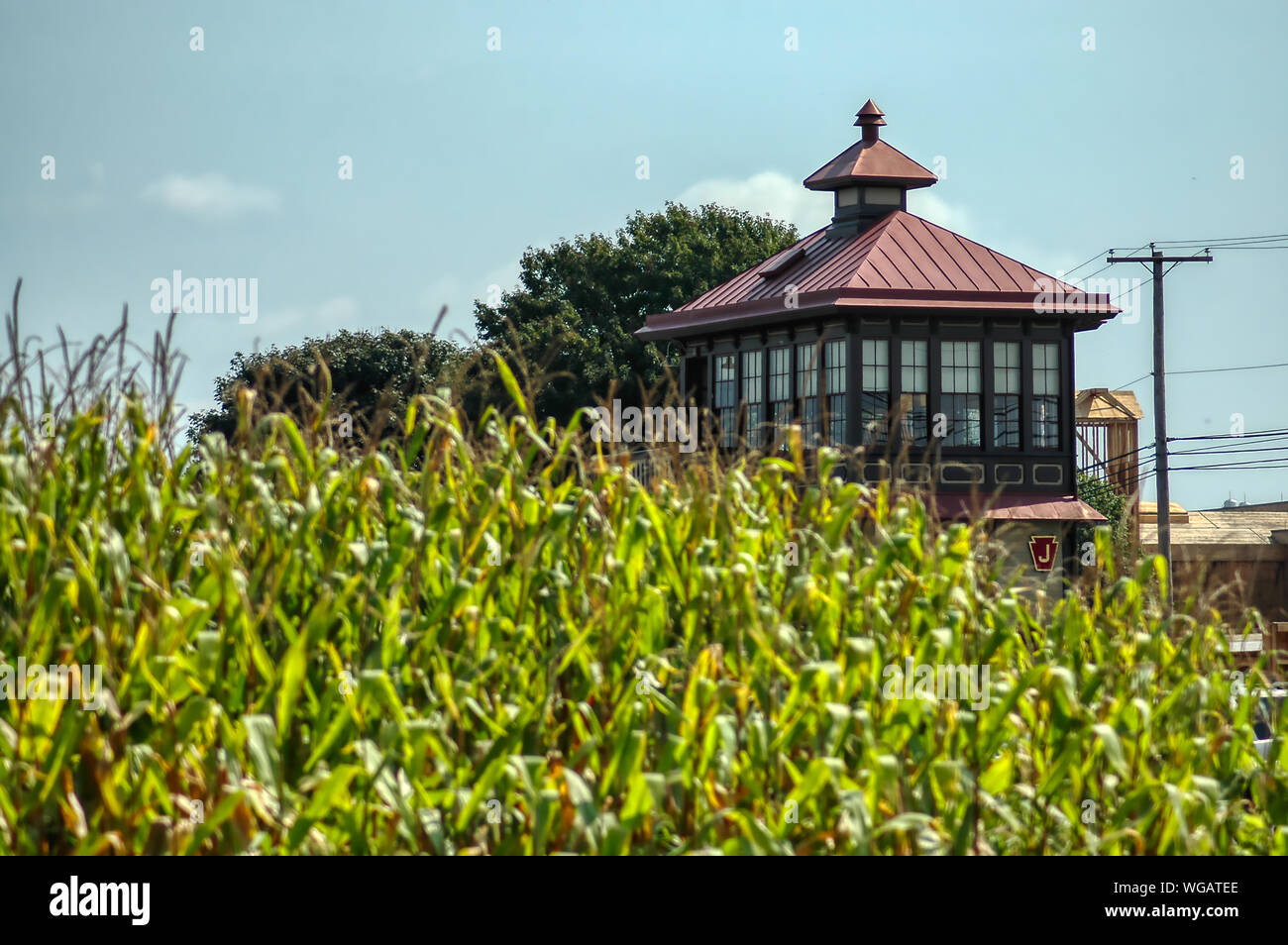 Railroad switch building hi-res stock photography and images - Alamy