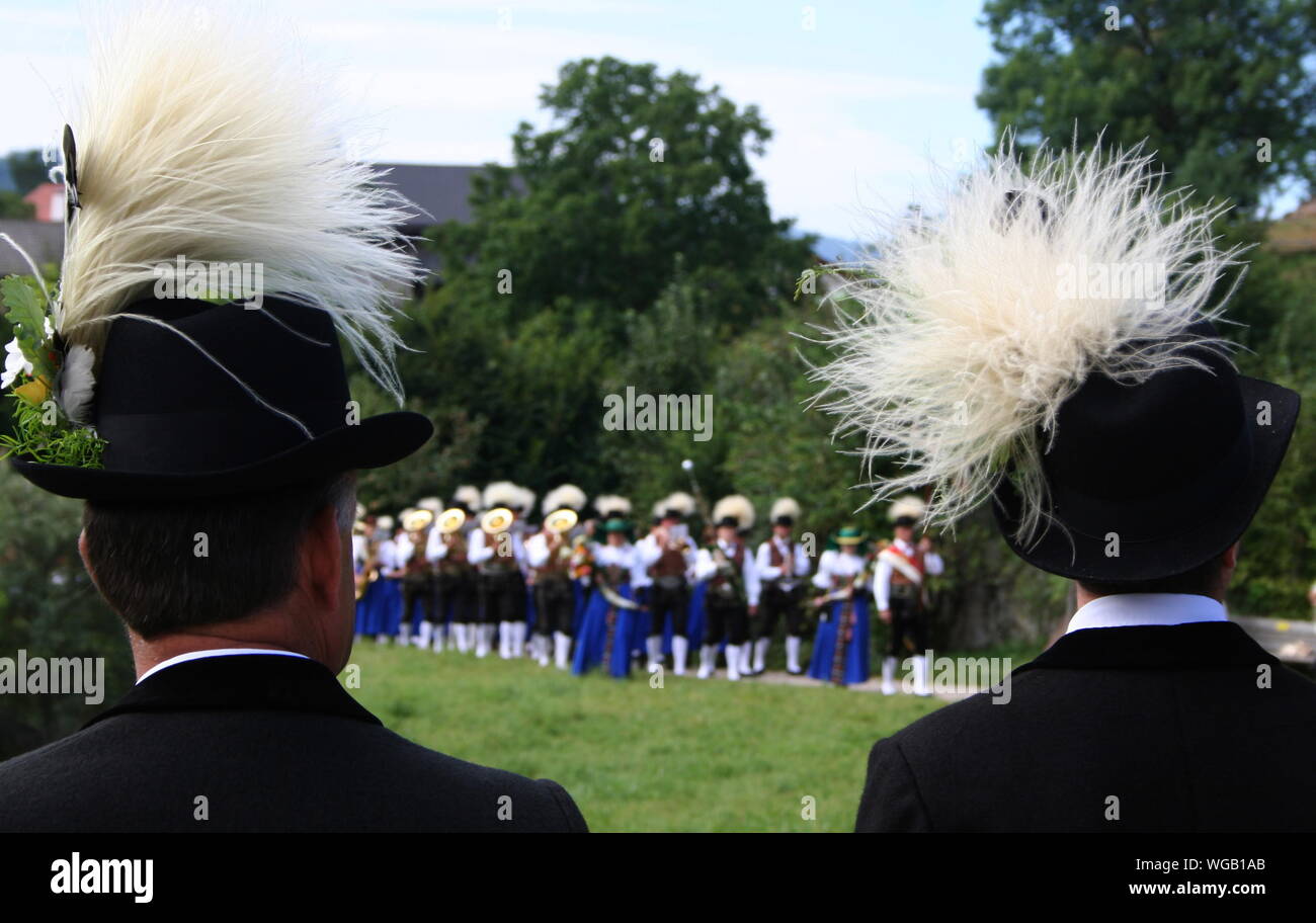 Traditional event hi-res stock photography and images - Alamy