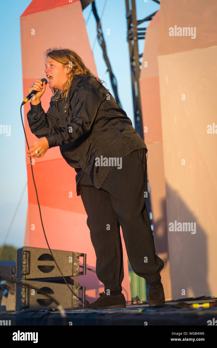 Roger tempest hi-res stock photography and images - Alamy