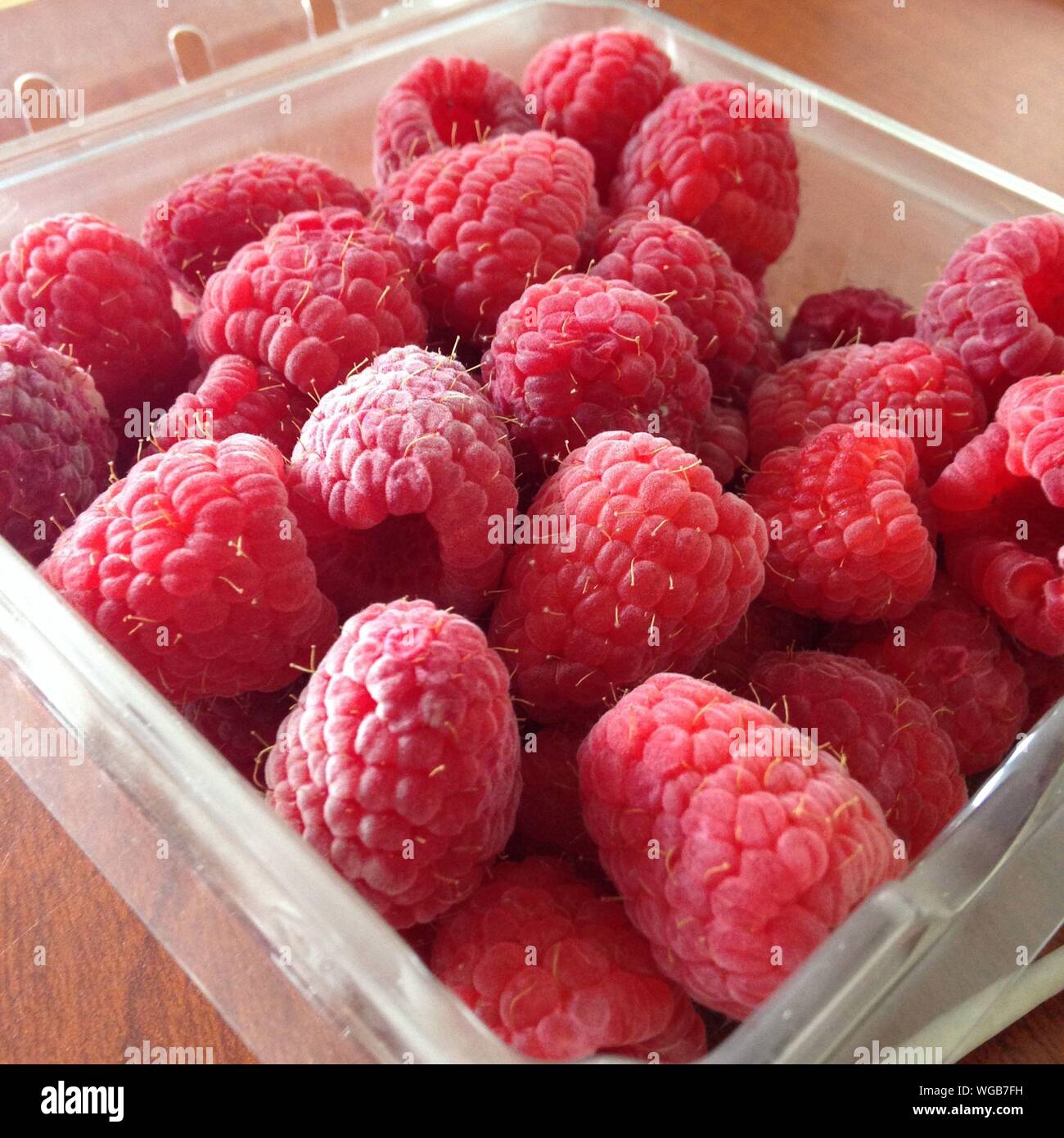 Large raspberry hi-res stock photography and images - Alamy