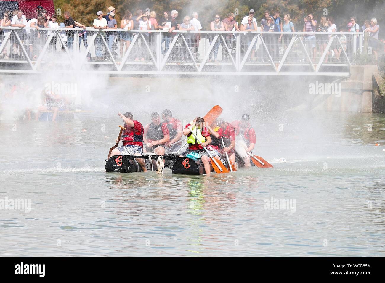 Home made raft hi-res stock photography and images - Alamy