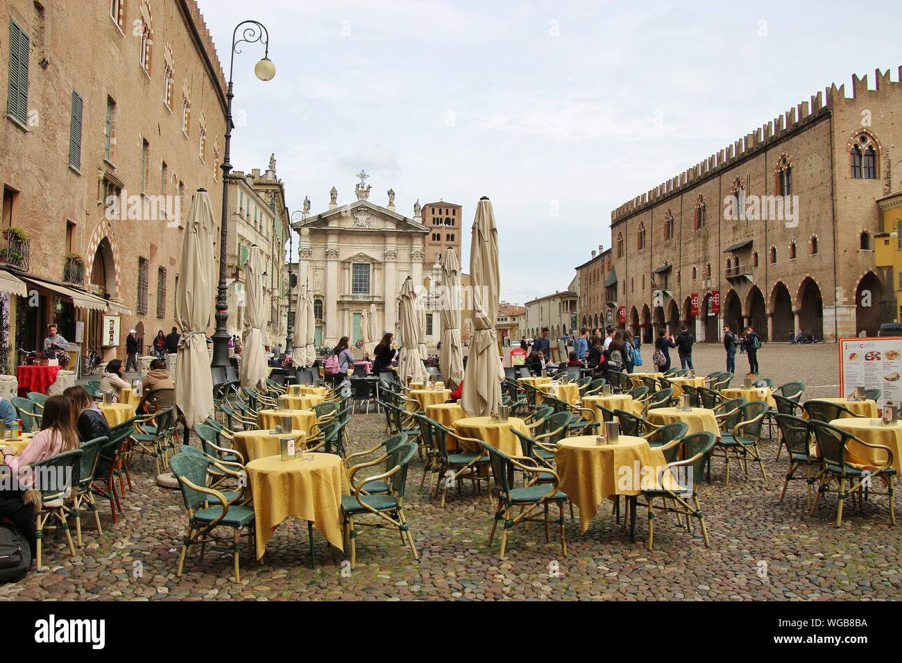 The famous Renaissance square Piazza Sordello in Mantua, Lombardy ...