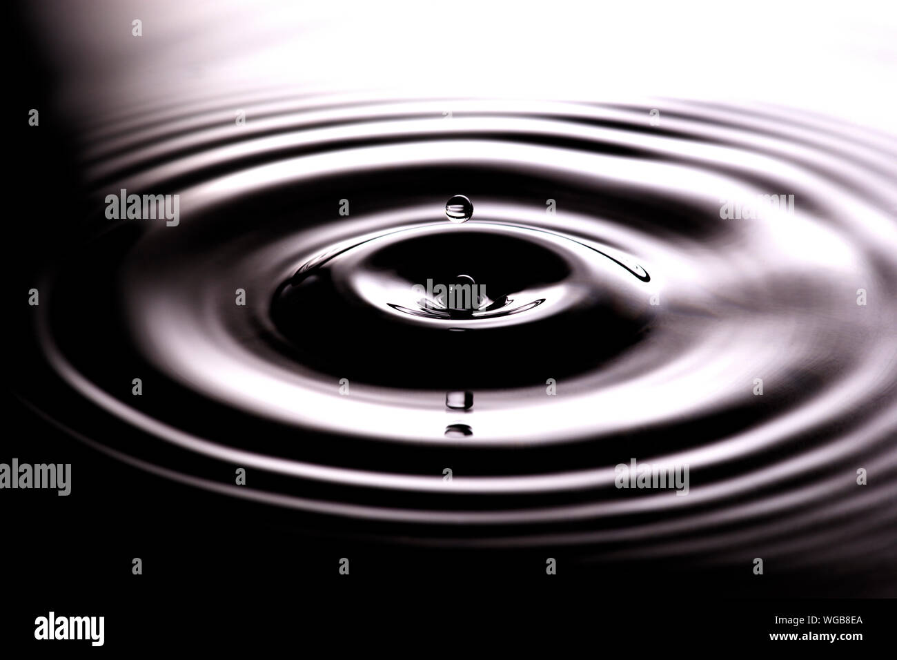 Water drops fascinating moments Stock Photo - Alamy